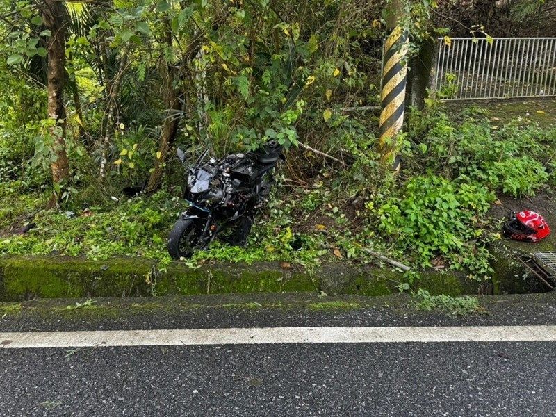 Dua Kecelakaan Terpisah Terjadi di Hualien, Dua Pemotor Tewas Dua Kecelakaan Terpisah Terjadi di Hualien, Dua Pemotor Tewas
